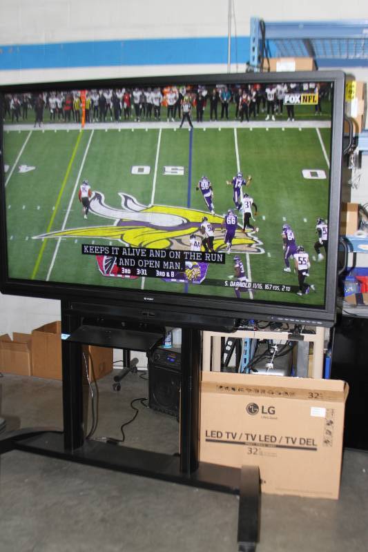 #518 - Commercial & Professional Audio Video Items & Equipment ...