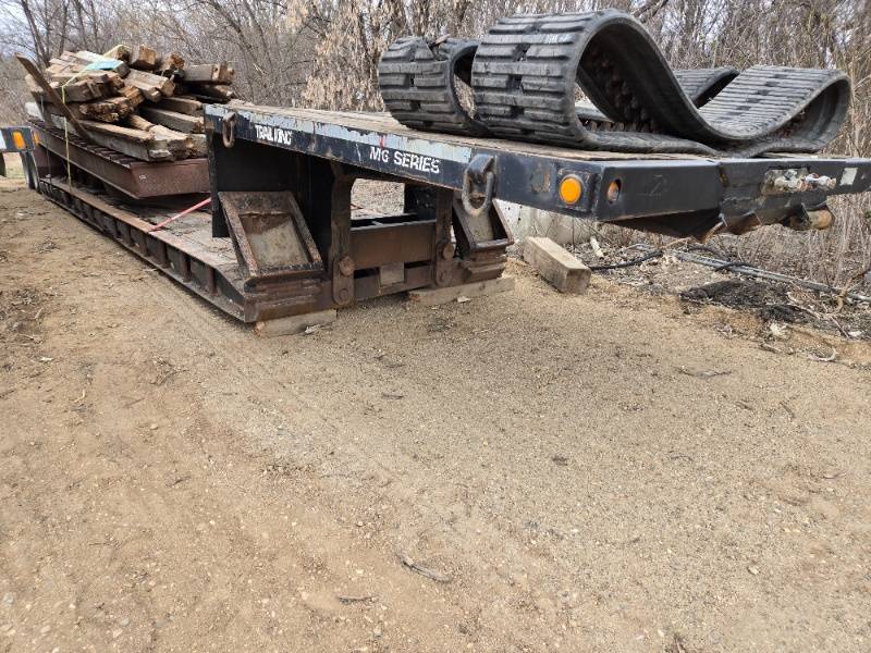 Semi Tractor, Step Deck, Trailers, Vintage Tractor, Fuel Barrels ...