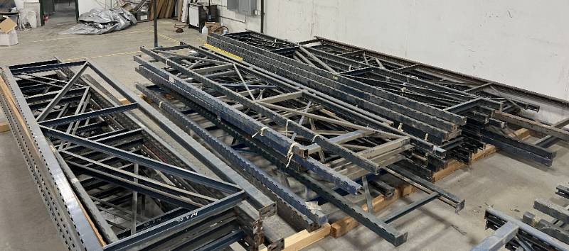 #2106 MILLWORK COMPANY MOVING LIQUIDATION #1 - LARGE LOTS OF STURDI ...