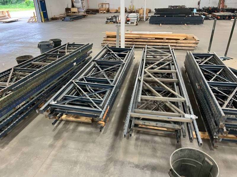 #2106 MILLWORK COMPANY MOVING LIQUIDATION #1 - LARGE LOTS OF STURDI ...