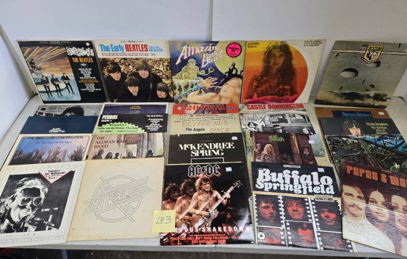 Fantastic Vintage Rock & Roll Record Collection - Thousands of Old Rock ...