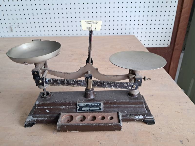 Vintage Grain Scales/Weights -- Looking for all Collectors | K-BID