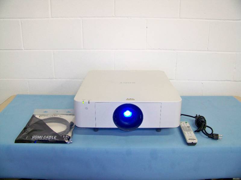 #536 Large TV's/Monitors, Projectors, Projection/Movie Screens, Racks ...