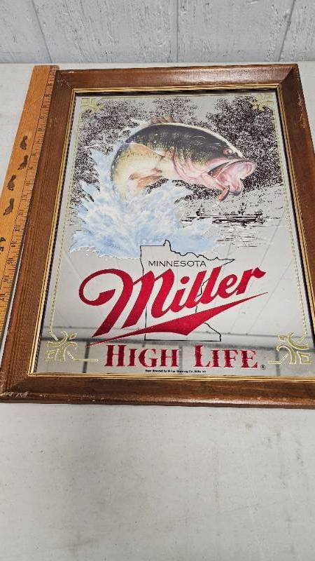 Collector's Paradise, Coca Cola , Hamm's, Schmidt, Schell, Rail Road ...