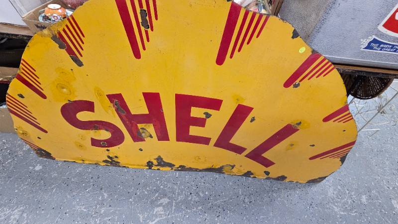 Collector's Paradise, Coca Cola , Hamm's, Schmidt, Schell, Rail Road ...