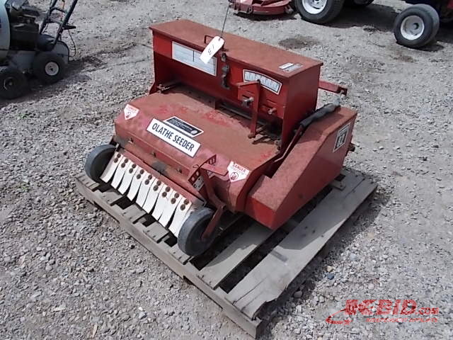 Toro / Olathe Model 82 Slit Seeder,... | Owatonna Landscaping Surplus ...