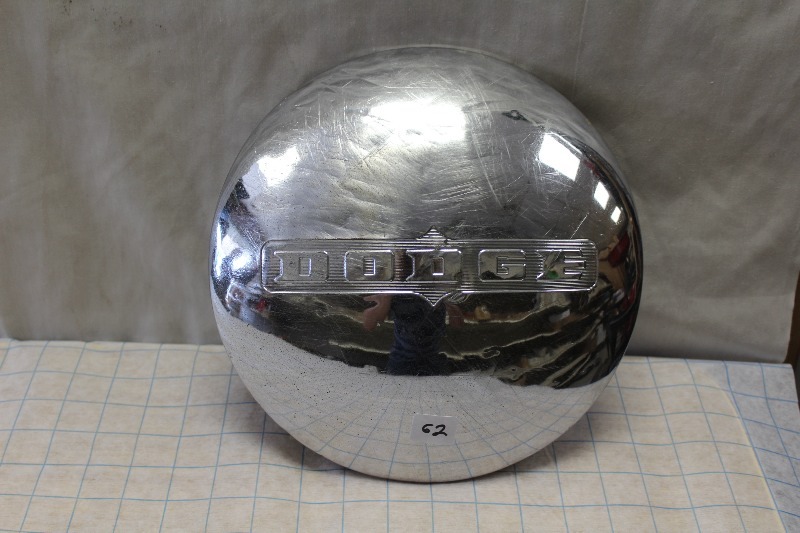 Dodge Baby Moon Hubcap | Lowry Consignments #28 | K-BID
