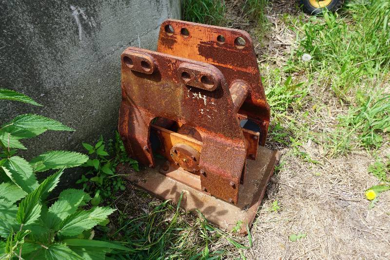 Back Hoe Hoe Pack Hydraulic Back Hoe/Excavator Compactor Attachment ...