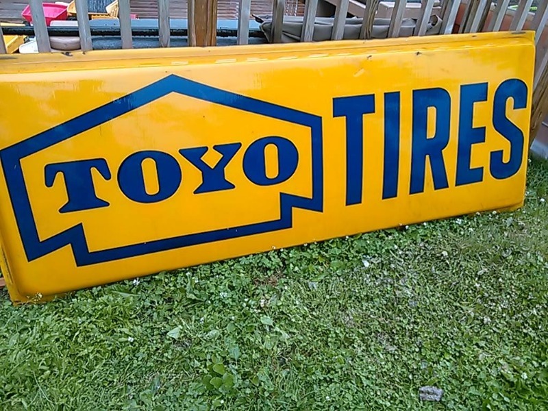 JSA ONINE AUCTION SERVICES VERY RARE AUTOMOTIVE SIGNS | K-BID