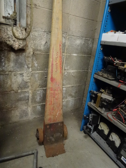 Johnson Bar | K & C Auctions Metro Electric Surplus 3 | K-BID