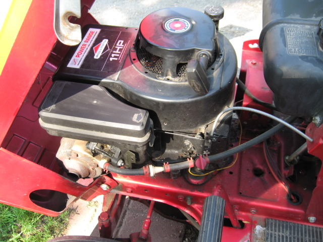 Murray 11HP 36 inch Riding Mower | Barnesville Online Auctions # 101 ...