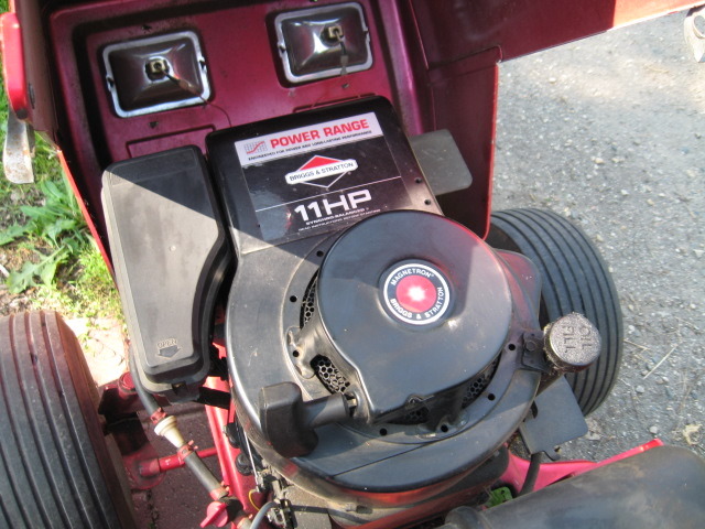 Murray 11HP 36 inch Riding Mower | Barnesville Online Auctions # 101 ...