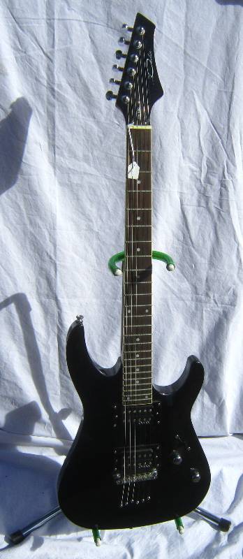 Musical Instruments and Music Related Items and Supplies 70 | K-BID