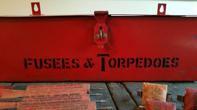 Vintage Railroad Fuses & Torpedo Metal Box | St. Cloud Estate Auction ...