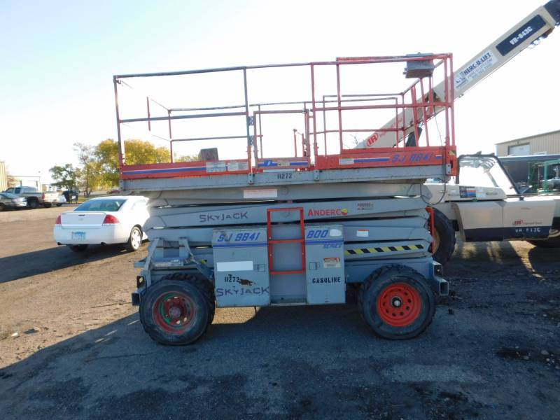 Herc-U-Lift Fargo | K-BID